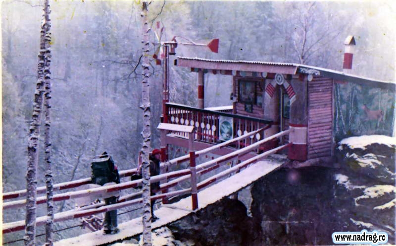 Informatii zona Nadrag, Timis - Cabanele suspendate & Refugiul "Emilian ...